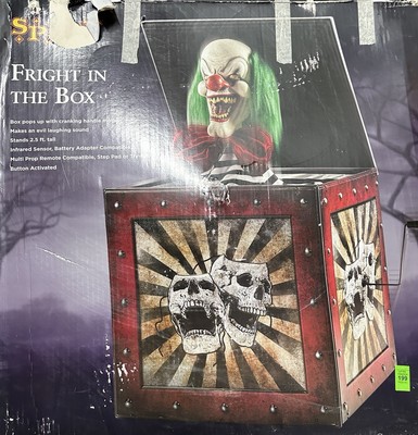 Spirit Halloween Animated Life Size Animatronic Prop Fright in the Box ...