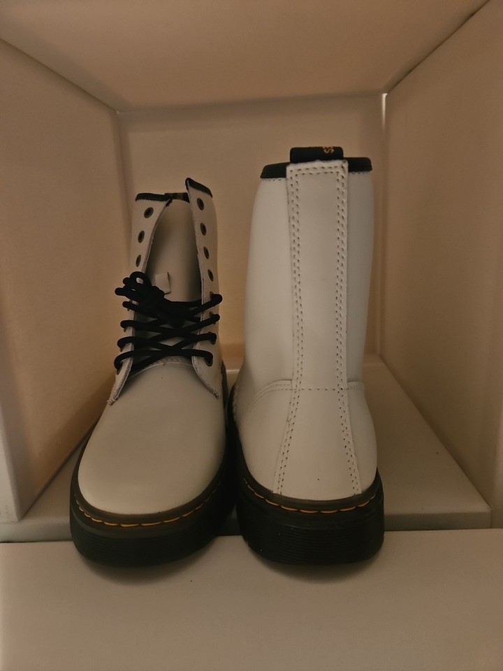 Dr. Doc Martens Zavala Combat Boots White Leather Lace Up Women's 9 Men ...