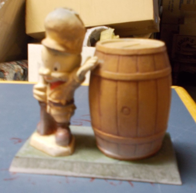 VINTAGE ANTIQUE CAST ALUMINUM ELMER FUDD THE HUNTER BARREL BANK W.B.C ...