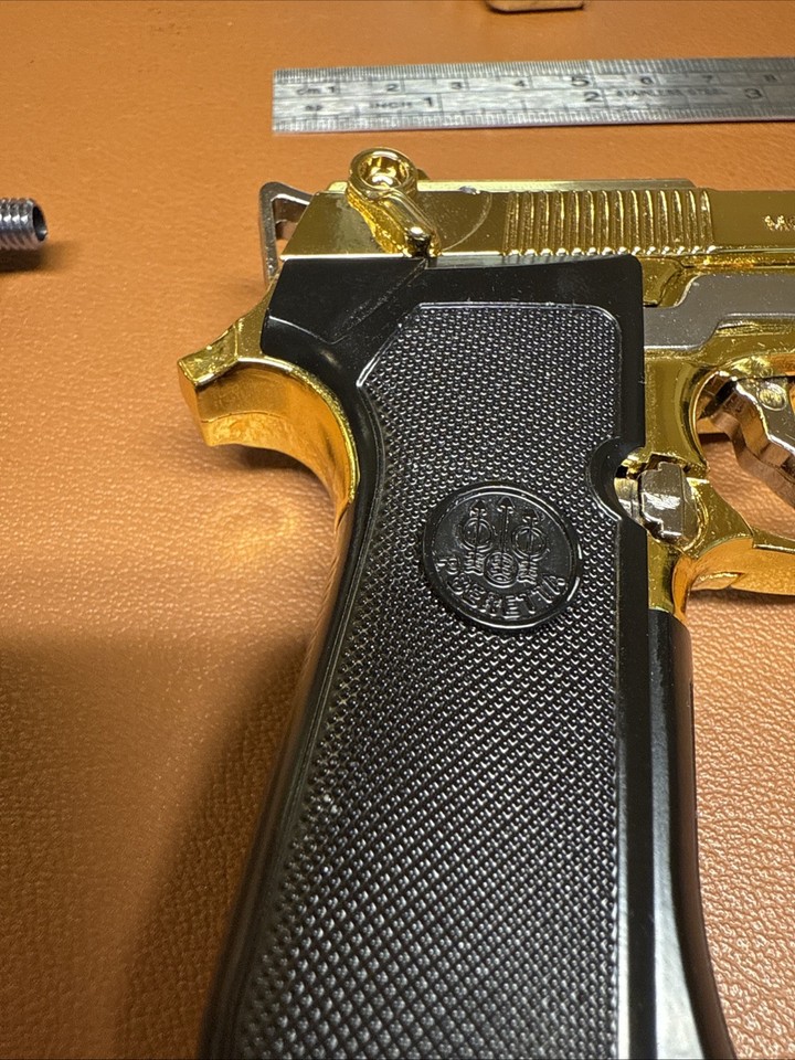 ALLOY Army Beretta M92 A1 Shell Eject COLLECTORS Toy Gun 1:2 Metal High ...