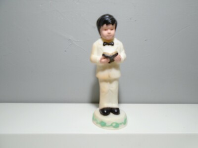 Statues & Figures - Communion Boy - Vatican