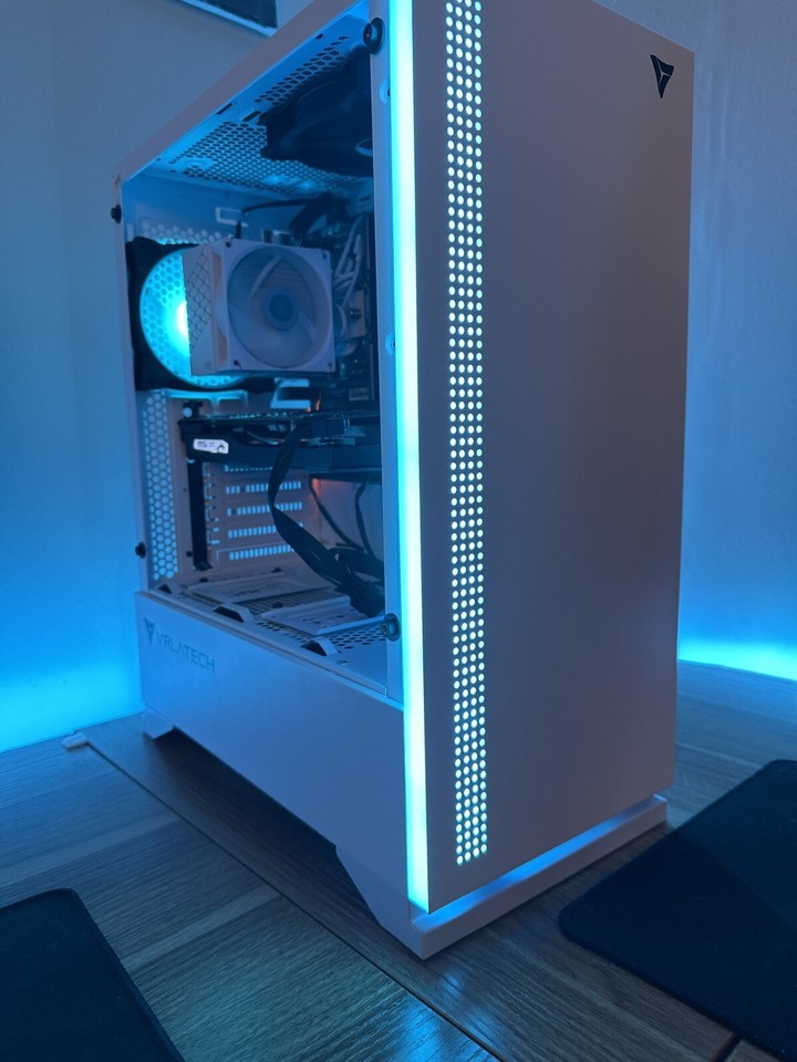Custom PC Building Service READ DESCRIPTION, USE THIS TO CONTACT US ...