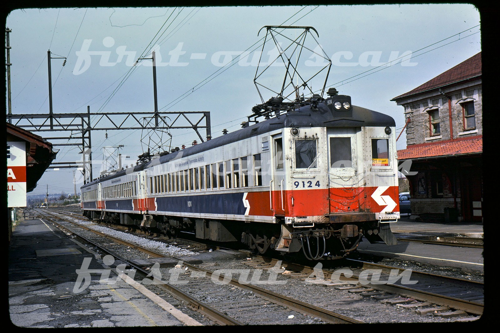 F Original Slide - SEPTA Philadelphia 9124 MU Electric Scene W Trenton ...