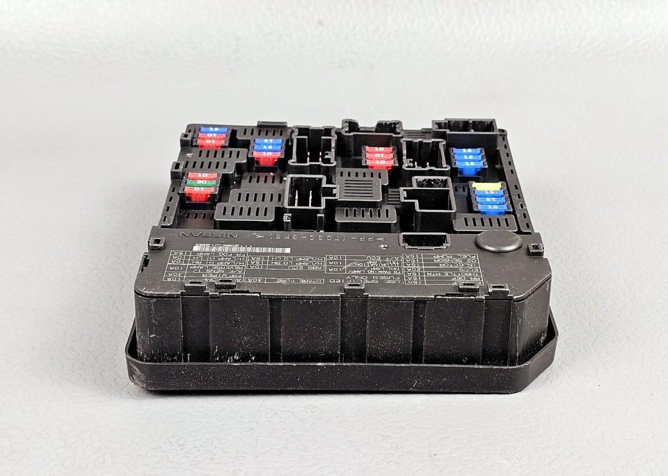 Nissan Rogue Sentra Control Unit IPDM Fuse Relay Box OEM USED 284B6 ...
