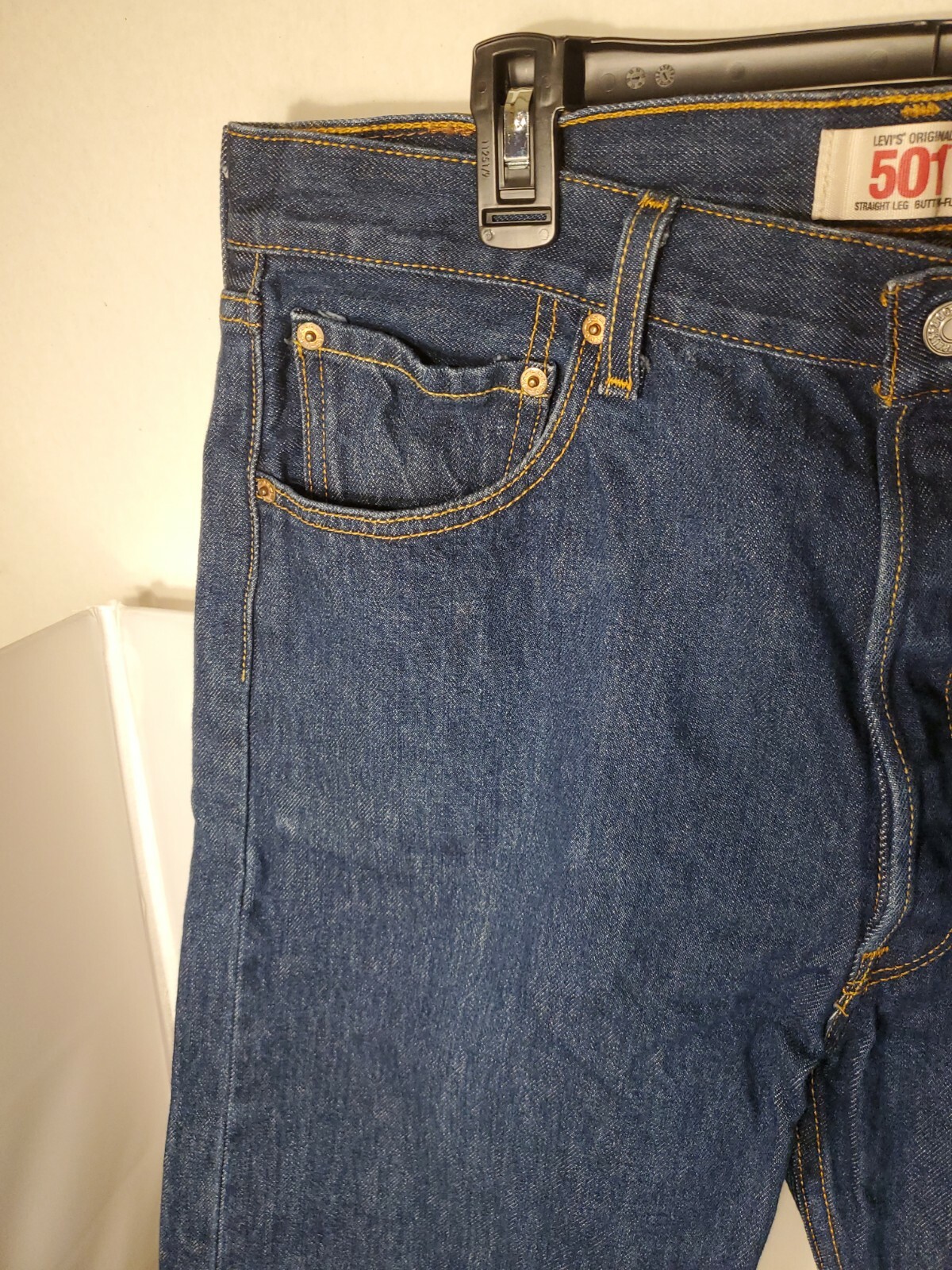 LEVI STRAUSS 501 Levi's Original Riveted Button Fly B… - Gem