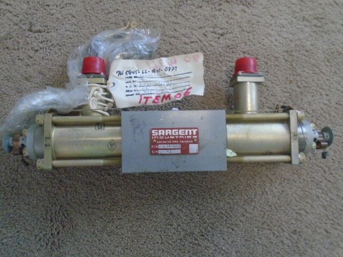 SARGENT INDUSTRIES MANIFOLD VALVE ASSY 20144-007 NEW OLD STOCK 1970'S ...