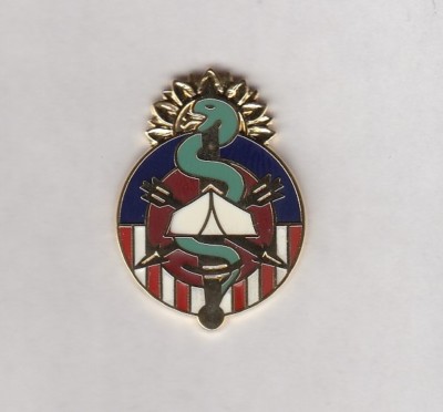 US ARMY MEDDAC FORT RILEY, KANSAS crest DUI badge c/b P-23 | eBay