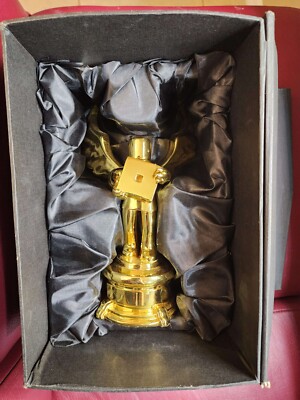 ROBLOX Employee Collectible The OG GOLDEN Bloxy Award Trophy! 100% ...