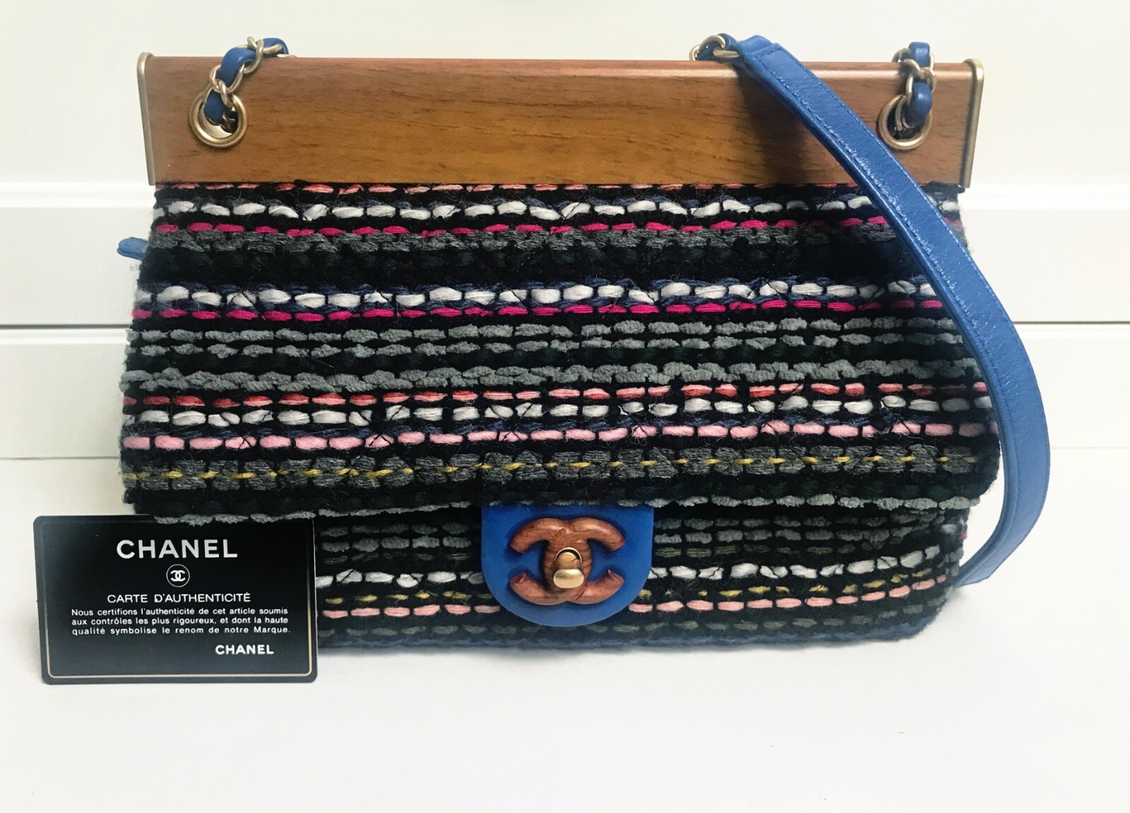 VERY RARE CHANEL Classic Flap Frame Knock on the Wood… - Gem