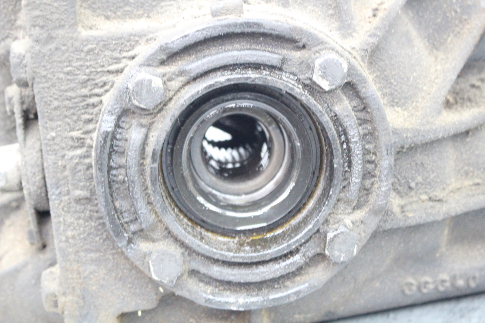 BMW Z3 Roadster Rear Differential Diff Carrier Manual Ratio 3.45 96-98 ...