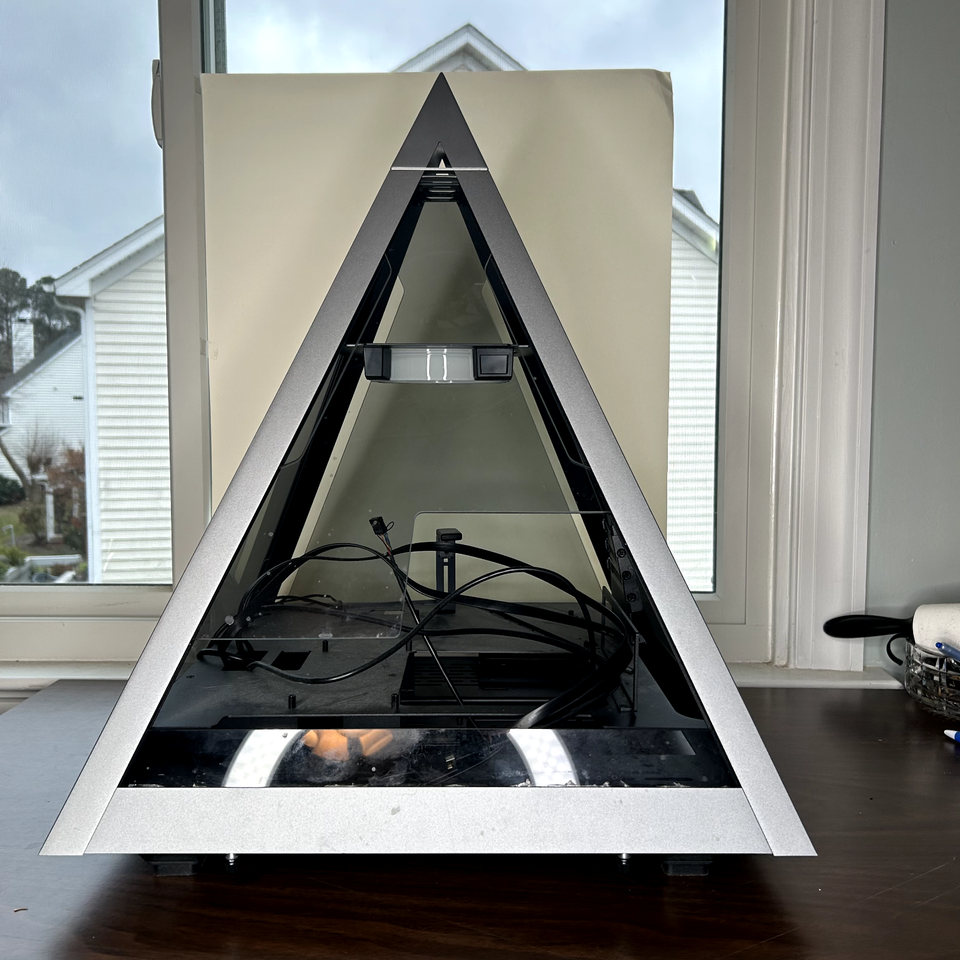 AZZA Pyramid CSAZ-804L PCIE 4.0 - All Sides Tempered Glass ATX Mid ...