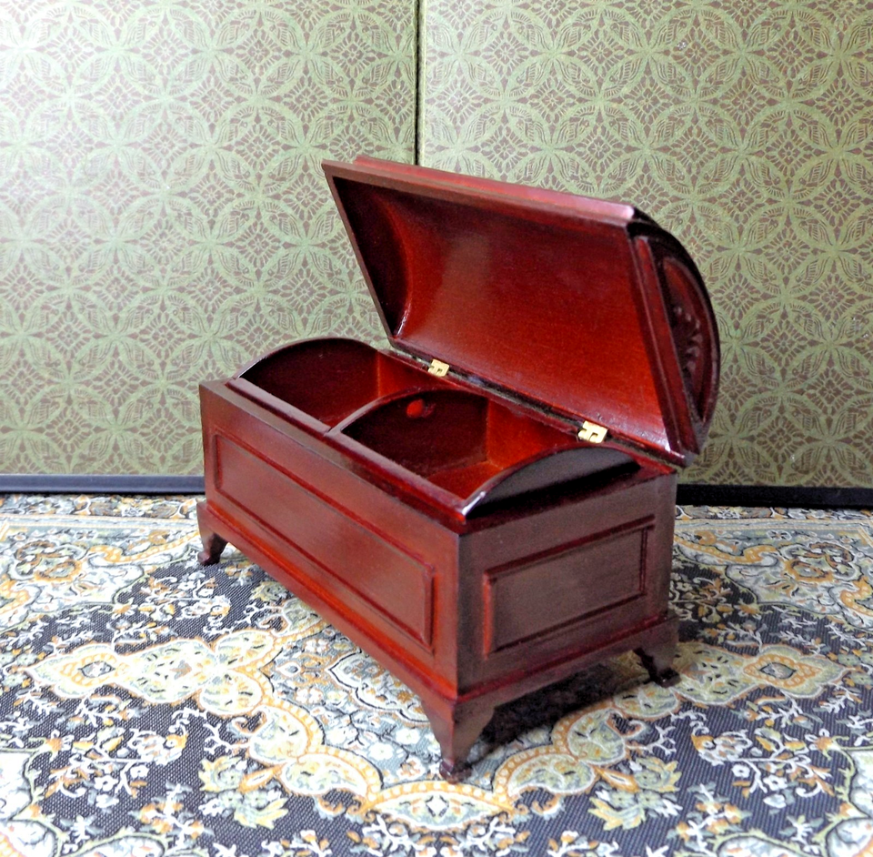 TOWN SQUARE MINIATURES Mahogany Cabriole Legs Insert DOLLHOUSE DOME TOP ...