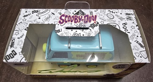 Jada Toys Hollywood Rides Scooby-Doo The Mystery Machine Autographed ...