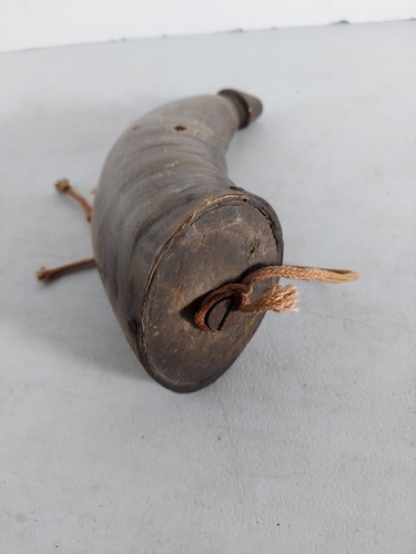 Antique Powder Horn, Original Wood Cap and leather strap, missing plug ...
