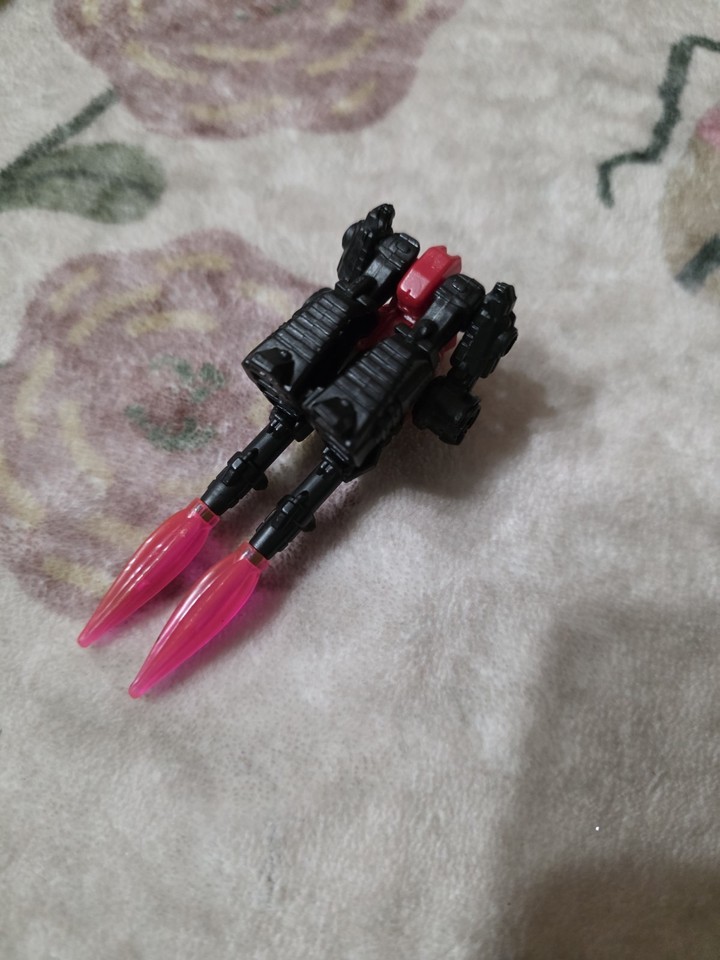 Hasbro Transformers War For Cybertron Captive Pinpointer Netflix Battle ...