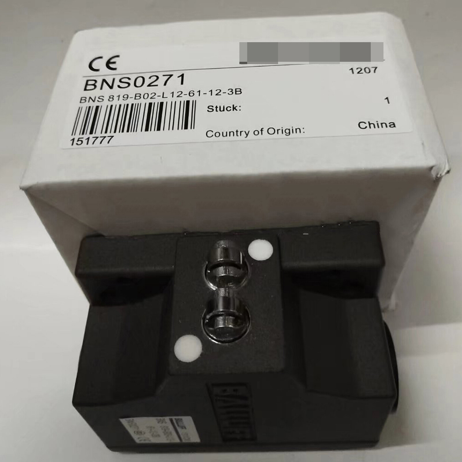 ONE New replace for BNS 819-B02-L12-61-12-3B Limit Switch FAST SHIP | eBay