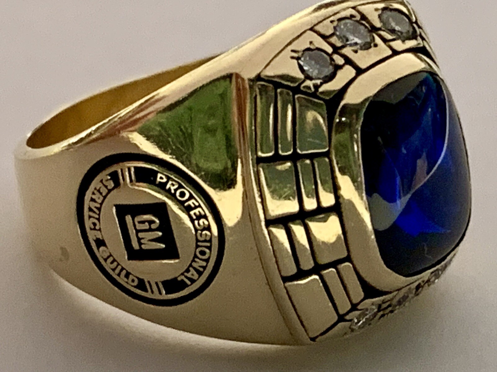 10K Gold General Motors Professional Service Guild Men's Estate Ring ...