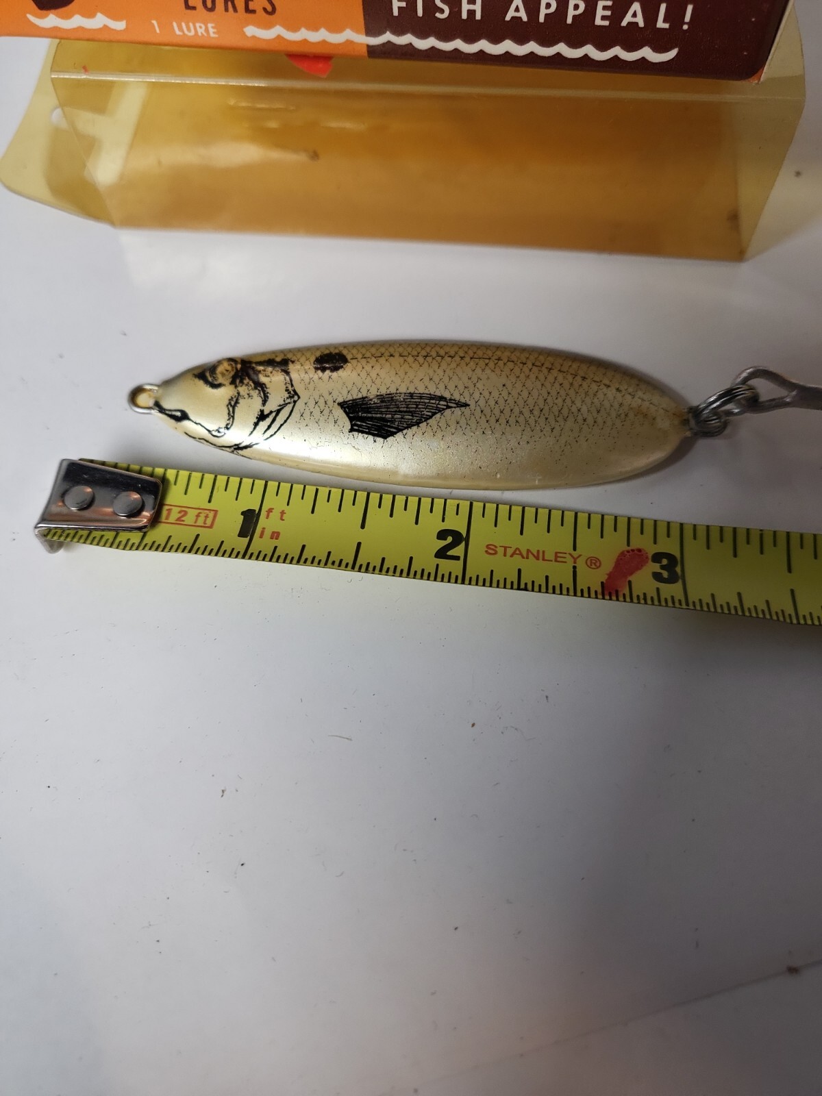 old package bomber lure striper slab spoon 1 3/4oz 90x01 for sale ...