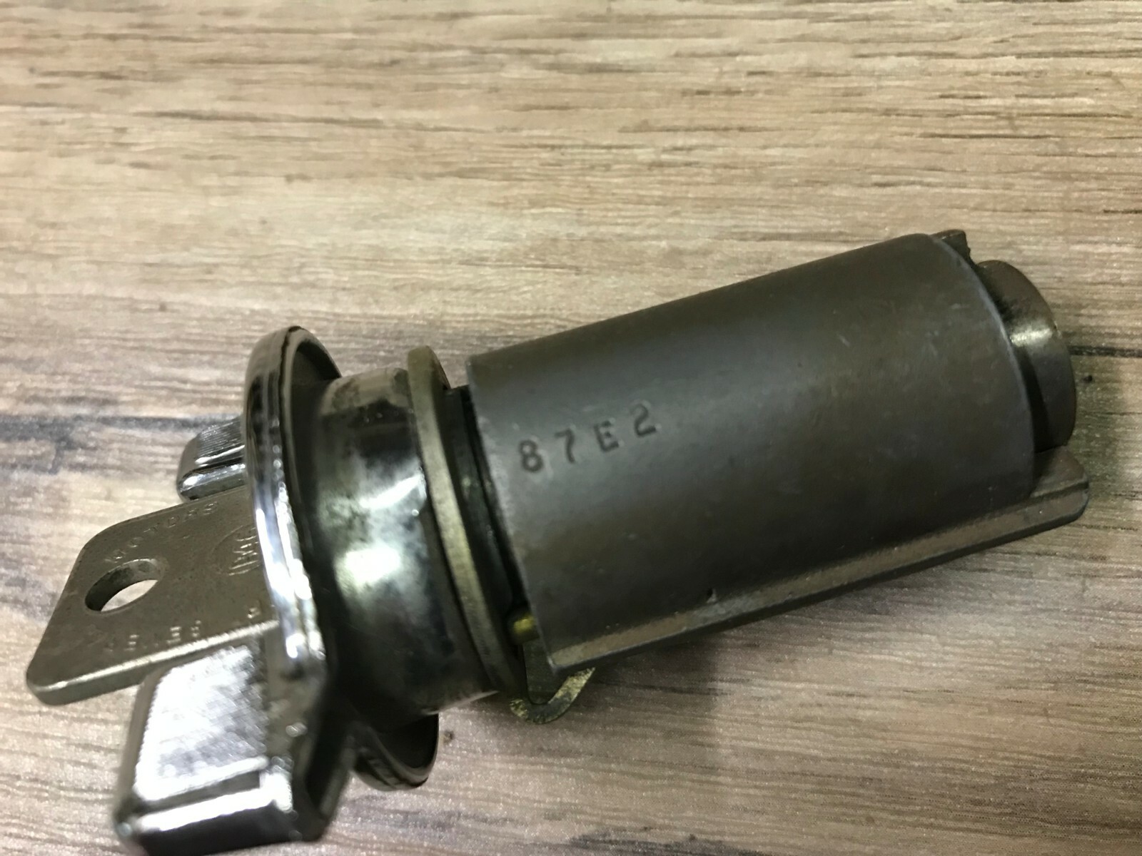 CAMARO CHEVELLE TRANS AM GTO NOVA USED GM COLUMN IGNITION LOCK & KEY | eBay