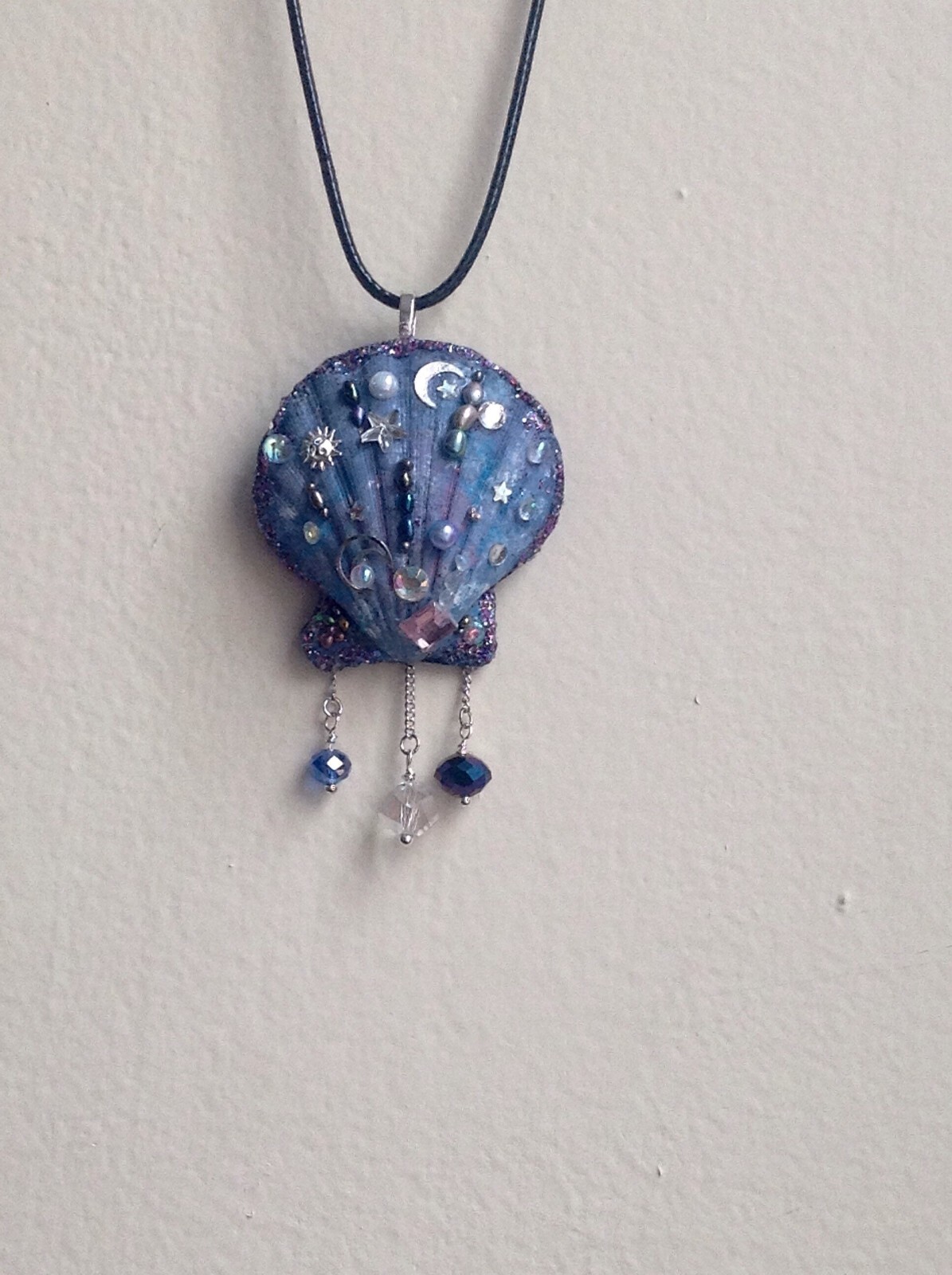 Hand painted Shell Necklace Galaxy Shell Pendant Necklace Space Galaxy ...
