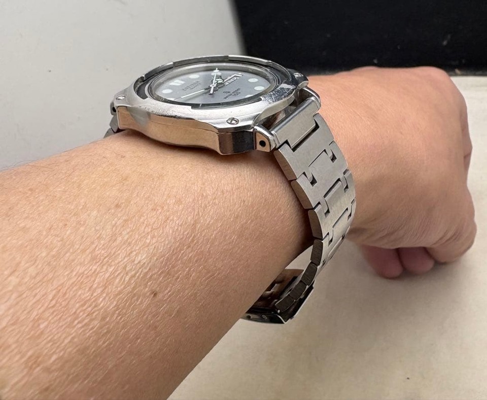 Citizen 809 Watch Deformed Case Quartz 39x41mm 10mm Stainless Band ...