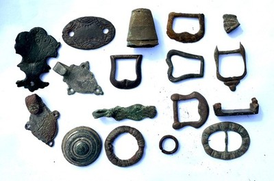 Collection of Antique Metal Detecting Detector Finds Buckle Thimble ...