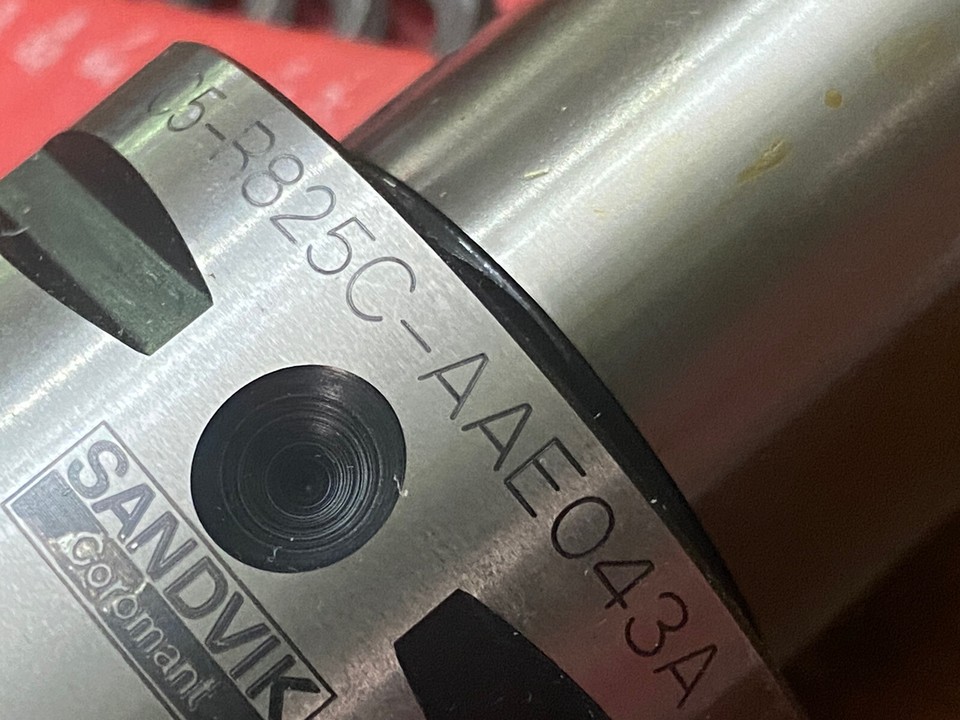 SANDVIK BORING HEAD #C5-R825C-AAEO43A 2.156”-2.755” CAPACITY!!!! RARELY ...