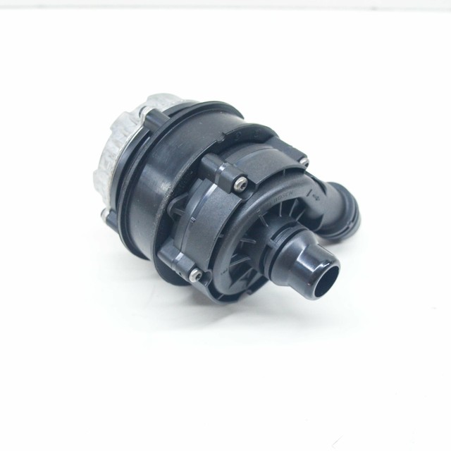 MERCEDES W205 Diesel Water Pump A0005002686 C Class 2016 for sale ...