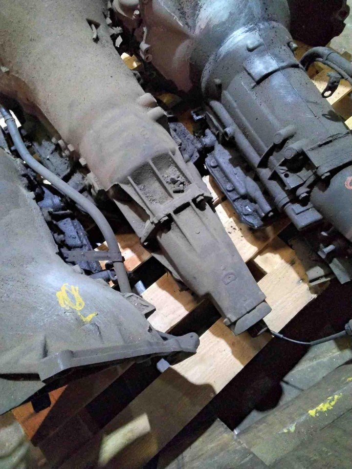 1965 - 1976 TH400 Turbo 400 BOP Transmission Assy. - UNTESTED, stored ...