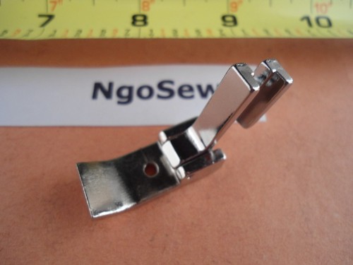 SINGER SLANT SHANK Sewing Machine Double Welting Piping Presser foot 1/ ...