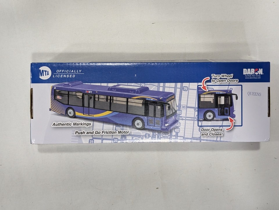NEW Daron MTA New York City Bus 11 Inch Vehicle with Opening Doors ...