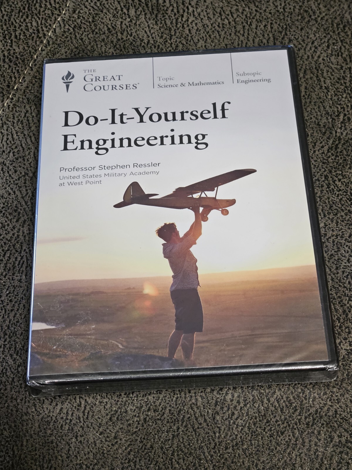 Do-It-Yourself Engineering by Stephen Ressler (2017, DVD) for sale ...