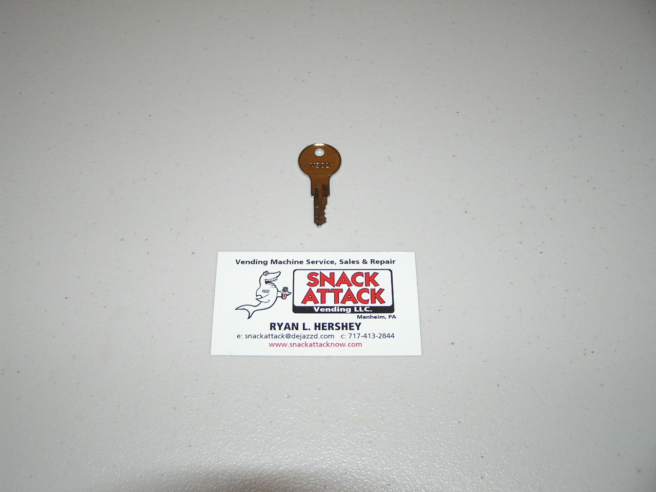 VENDSTAR 6000 / VEND3 TOP LID DOOR KEY #VS02 - Free Ship! | eBay