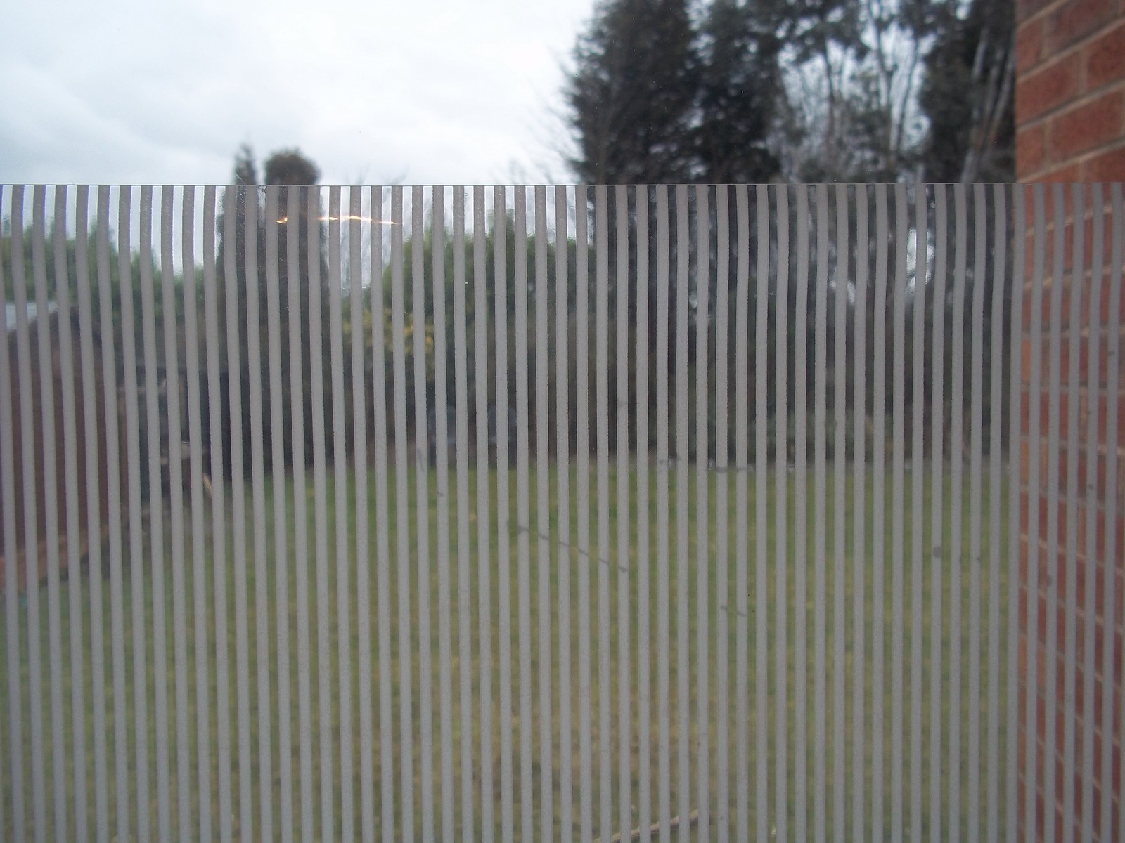 1.5m X 45cm PRIVACY FROSTED WHITE LINES STRIPES GLASS STATIC CLING ...