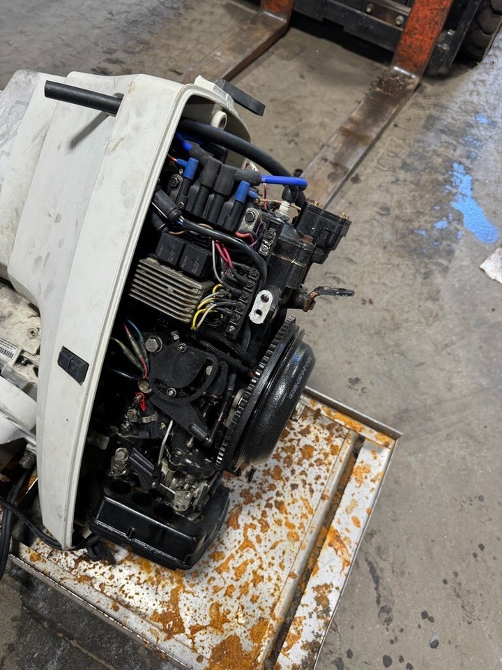 2002 Johnson 40 hp Outboard Boat Motor Engine Evinrude 20" Good Shape ...