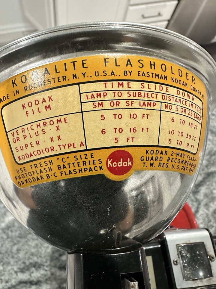 Vintage Kodak Brownie Hawkeye Flash Model Camera w/ Kodalite Flasholder ...