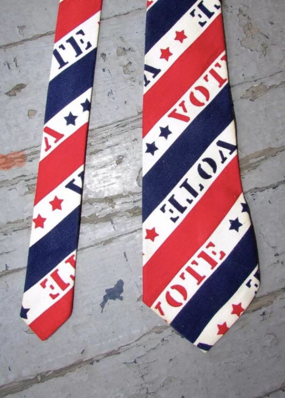 Vintage VOTE Election Day Tie New Old Stock Reagan Ni… - Gem