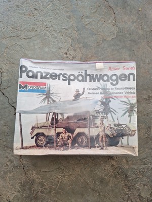 Panzerspähwagen SdKfz 232 1/32 Scale Monogram Model 1974 Armor Serie ...