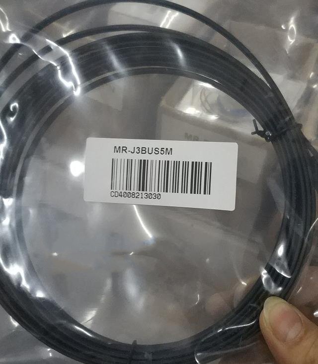 Brand New For MITSUBISHI MR-J3BUS5M Servo cable Free shipping#LJ | eBay