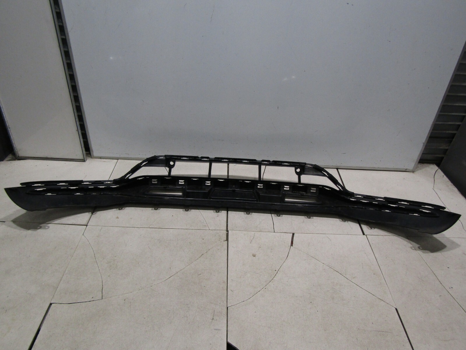 16 ON MERCEDES GLC X253 AMG FRONT BUMPER SPOILER GENUINE A2538851304 ...