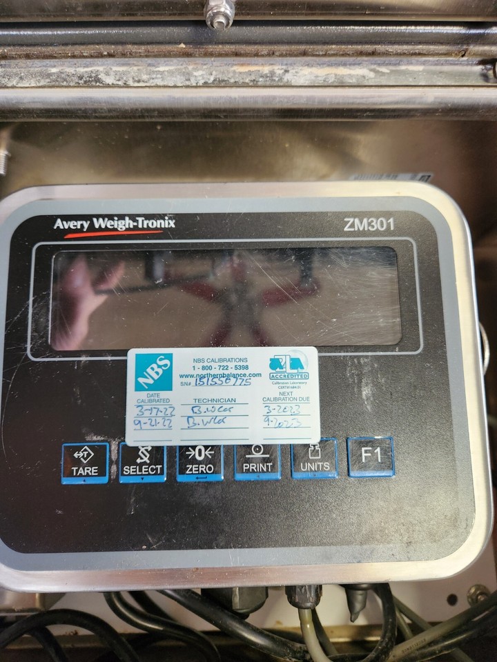 Avery Weight Tronix ZM301 Indicator / Rice Lake BM1824S-200 Base Scale ...