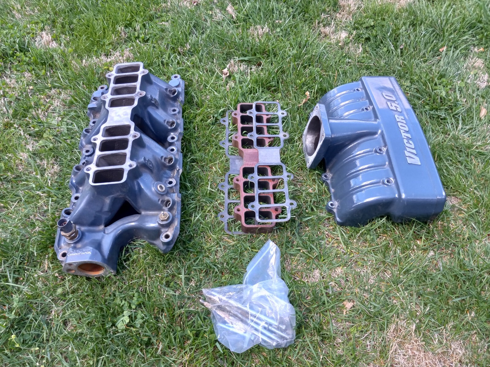 1986-1995 Ford Mustang 5.0L Edelbrock Victor Intake Manifold GT40 Cobra ...
