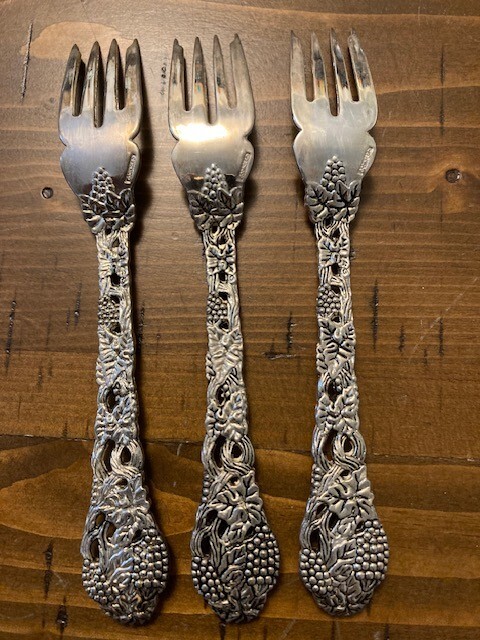 Set of 3 Godinger Vintage Silver-Plated Forks Grapevine pattern | eBay
