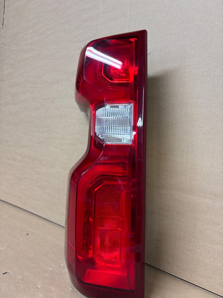 GENUINE OEM Chevy Silverado LH DRIVER Rear Tail Light LED 19-21 ...