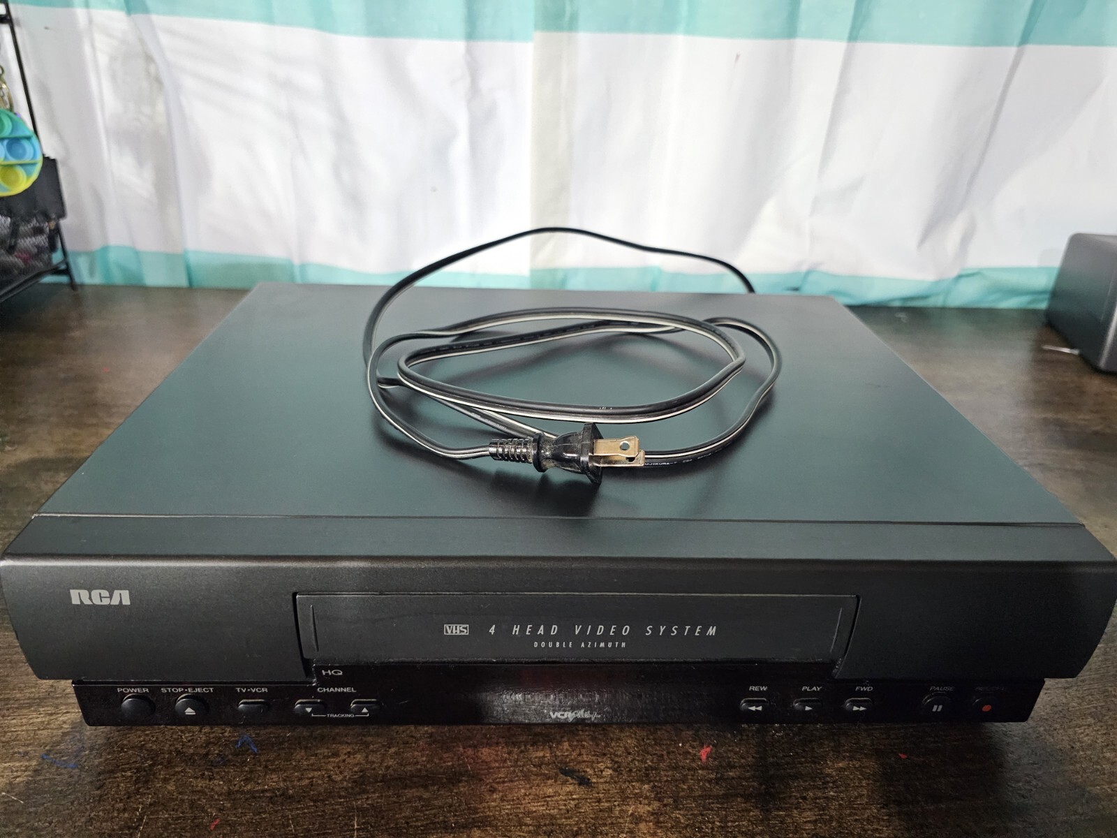 RCA Model VR524 4 Head VHS VCR Video Cassette Recorder TESTED WORKS NO ...