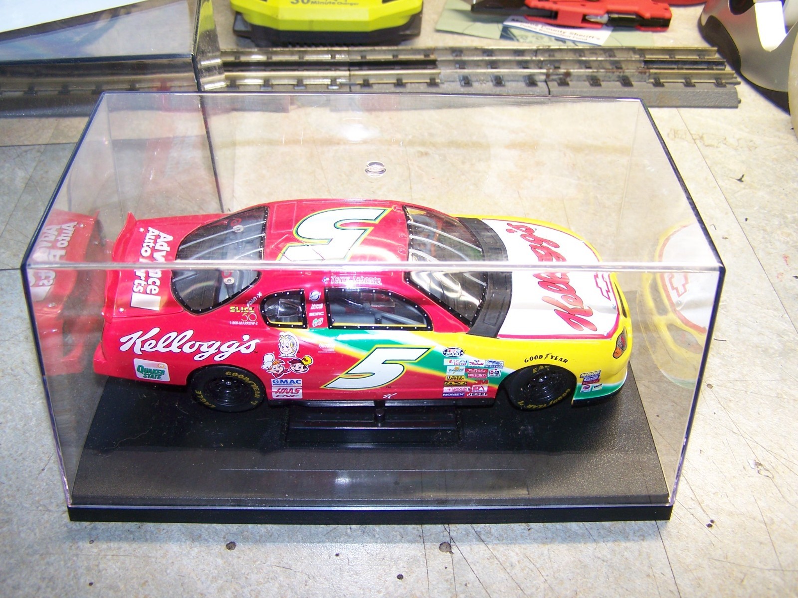 Ertl Pro Shop Terry Labonte #5 Kellogs 2000 Monte Carlo 1:24 | eBay