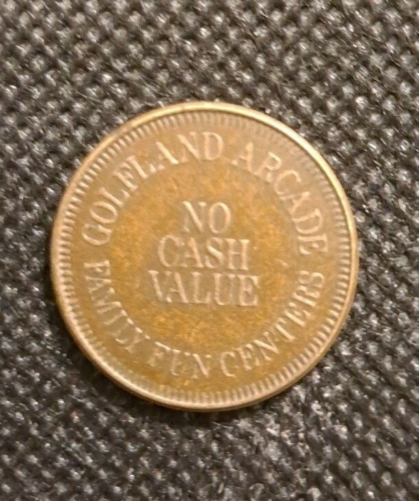 GOLFLAND ARCADE FAMILY FUN CENTERS TOKEN! e2132XCX | eBay