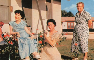 Postcard Mouth Artist Nyla Thompson With Mother and Sister Standard ...