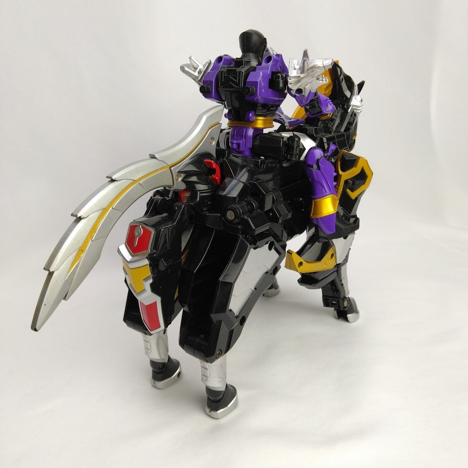 Bandai Power Rangers Mystic Force Magiranger DX Wolf King Wolkaiser ...