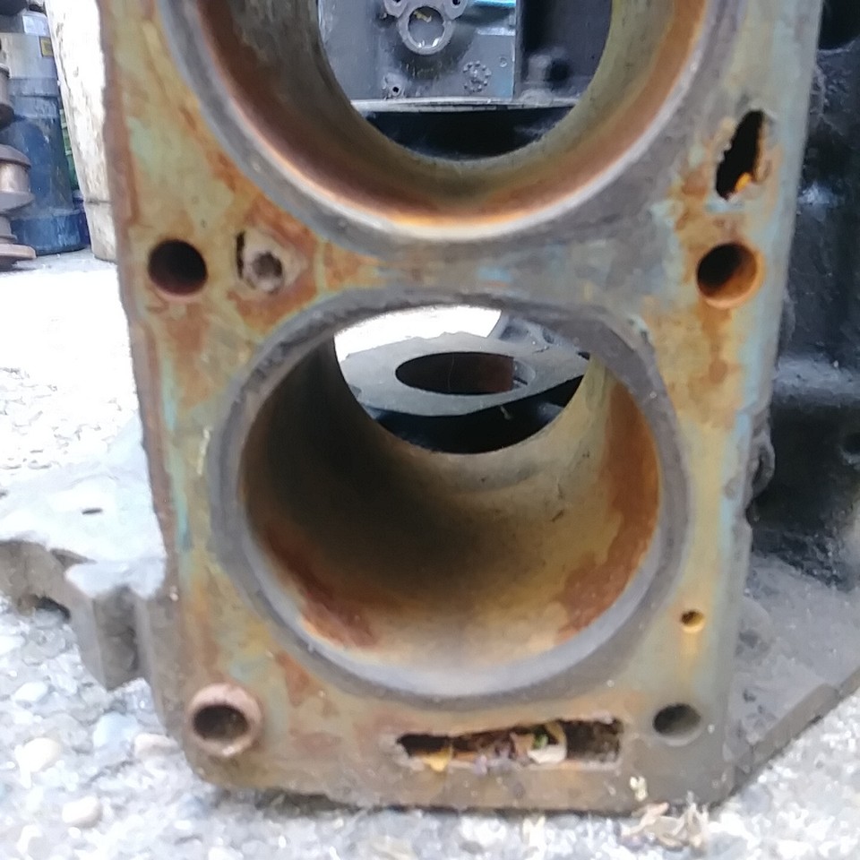 Ford FE C2AE-E Engine Block Date Code 2G18 w/Cam w/main Caps 4.00 352 ...